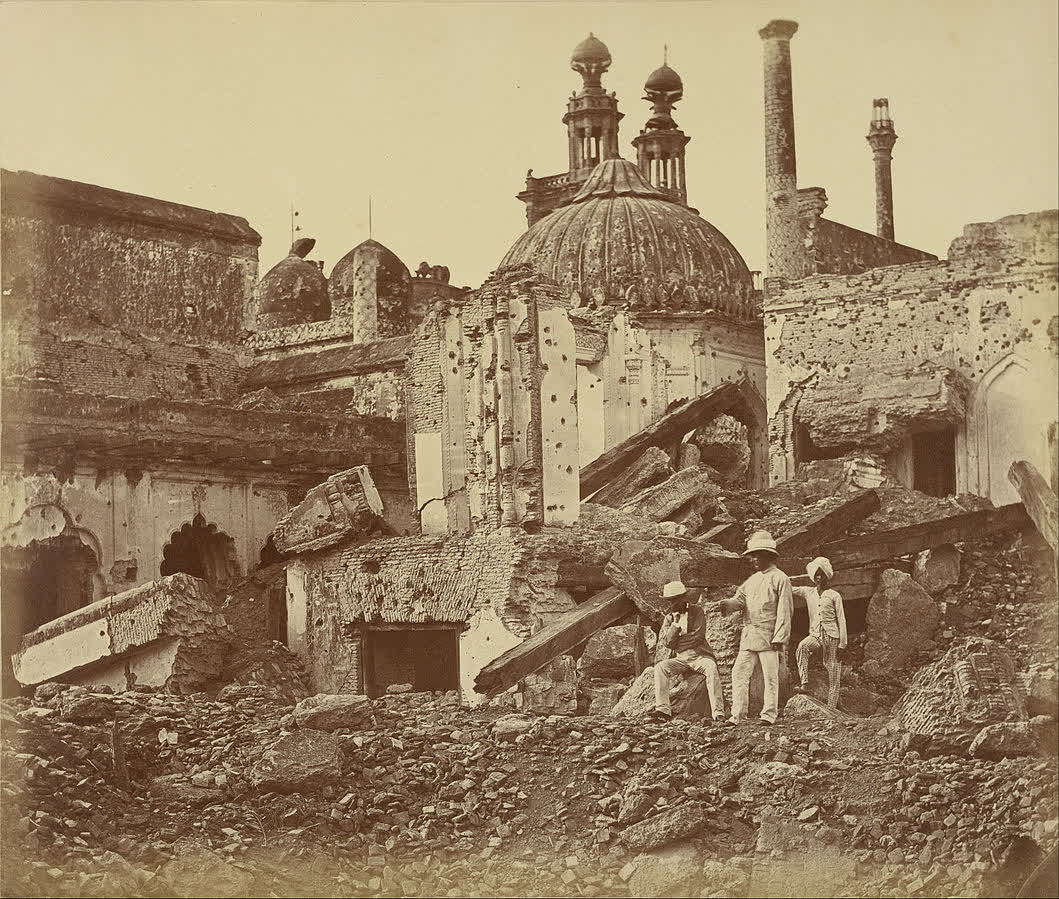 Chhatar Manzil: What Lies Within?