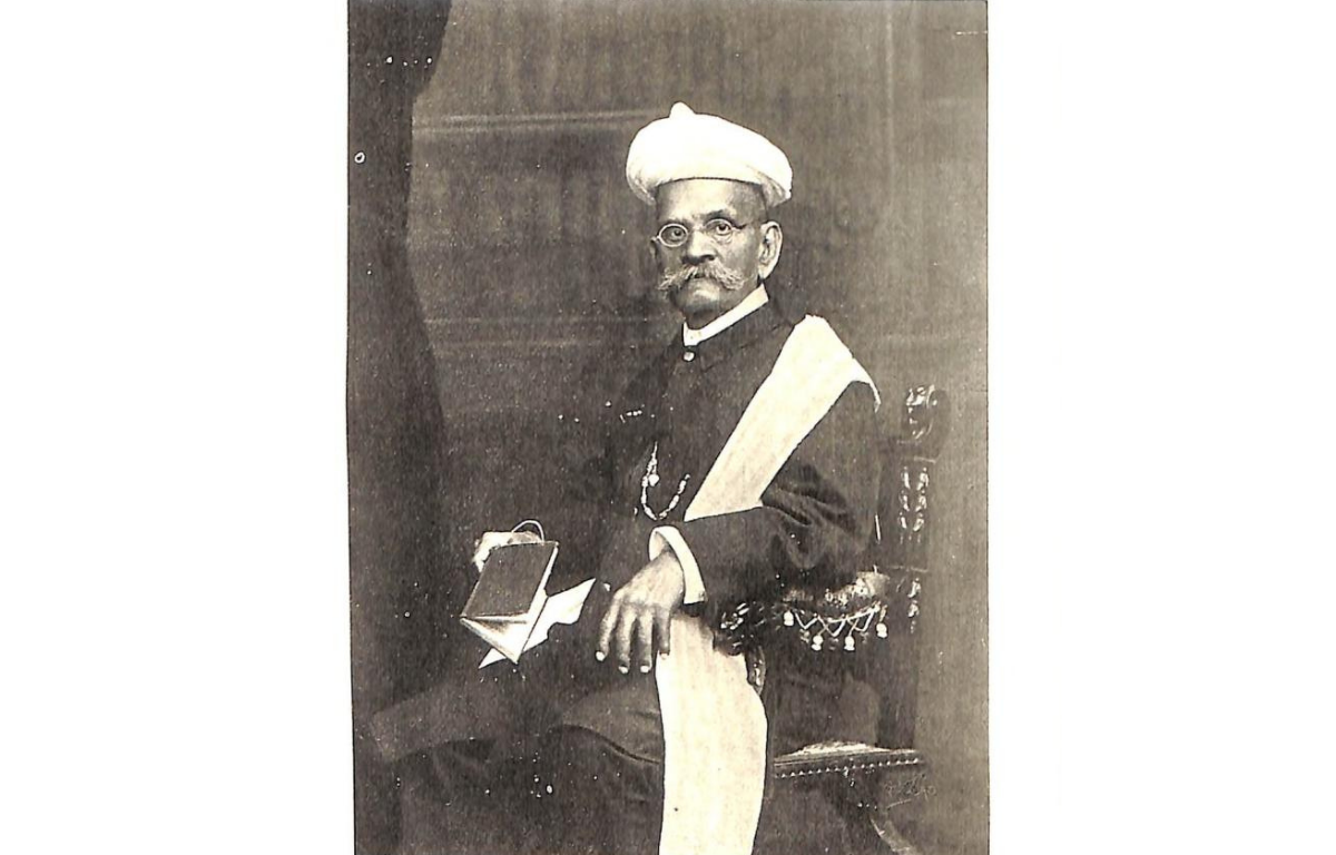 From Bark to Parchment, Re-reading the Past at the Bhandarkar Institute
