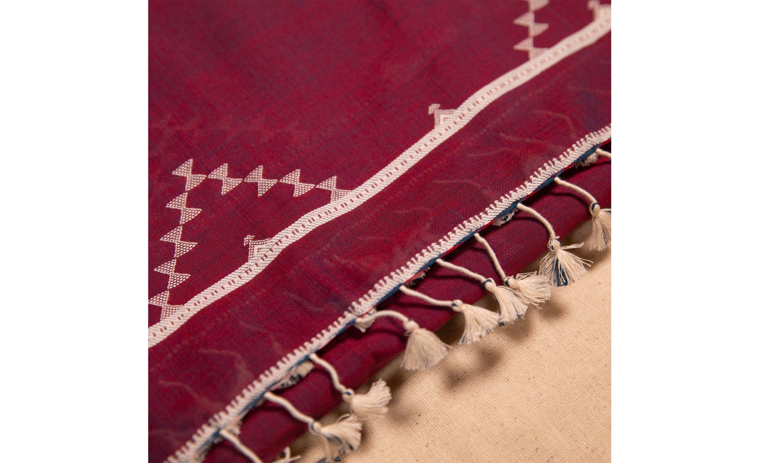Bhujodi Weaving: A Unique Kutchi Art