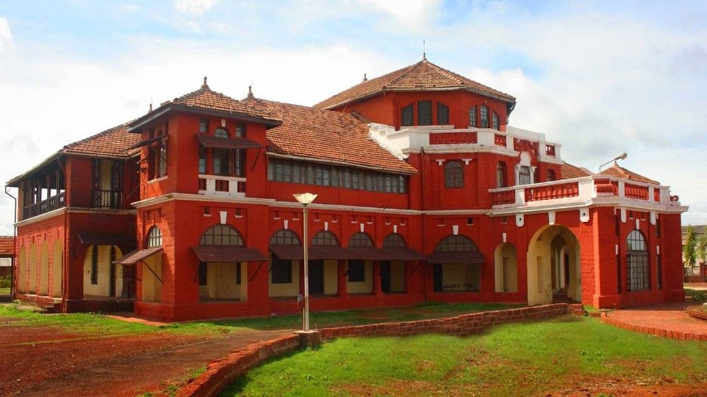 Ratnagiri and the Last King of Burma