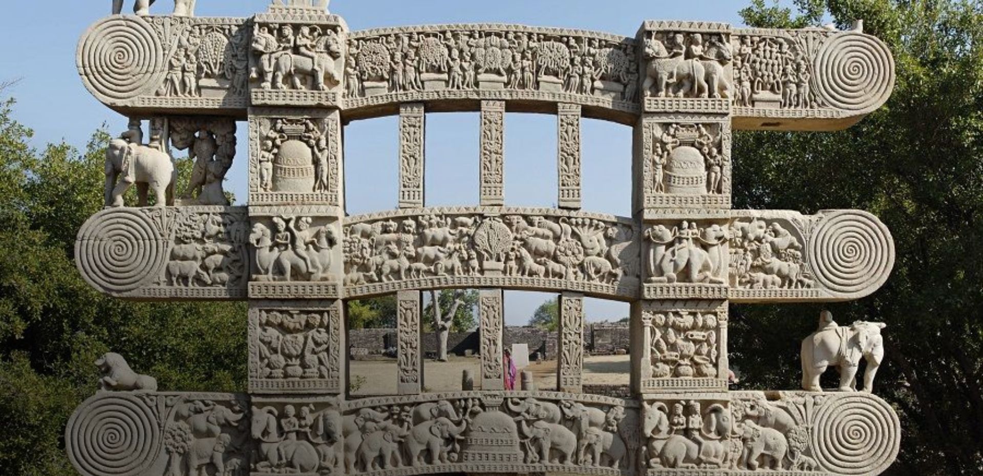 Satavahanas, Yavanas and the ‘Cotton Road’