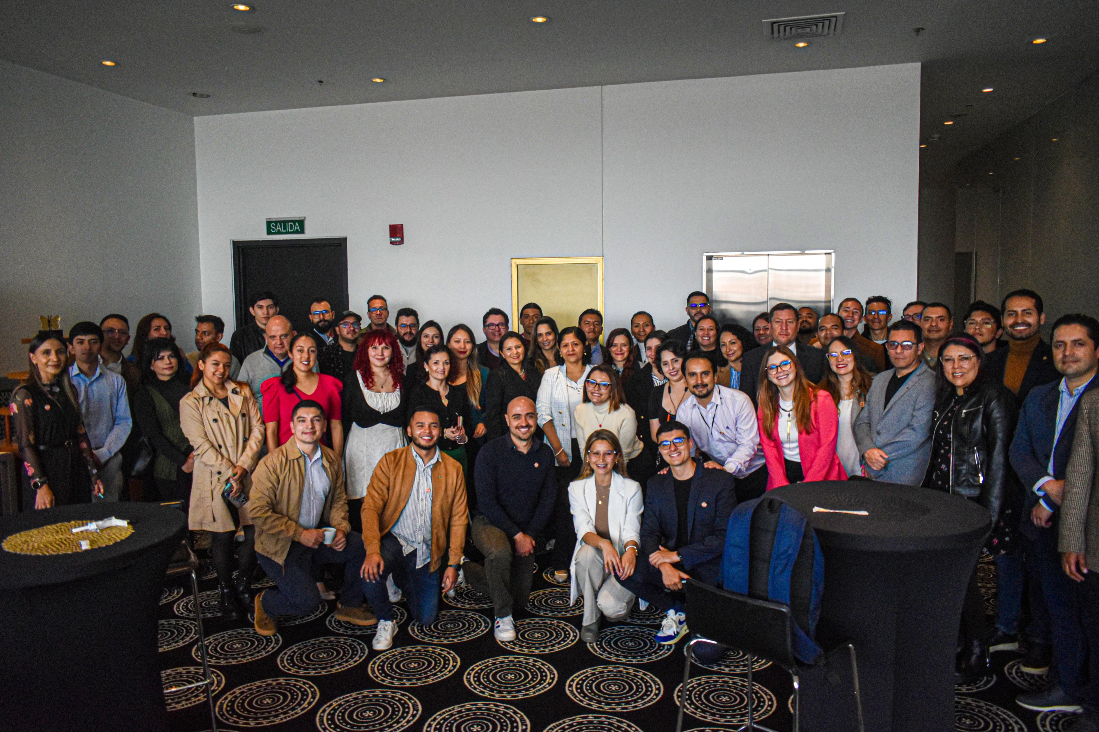 Dando forma al futuro del eLearning con Open LMS: Lo mejor de Friends ...