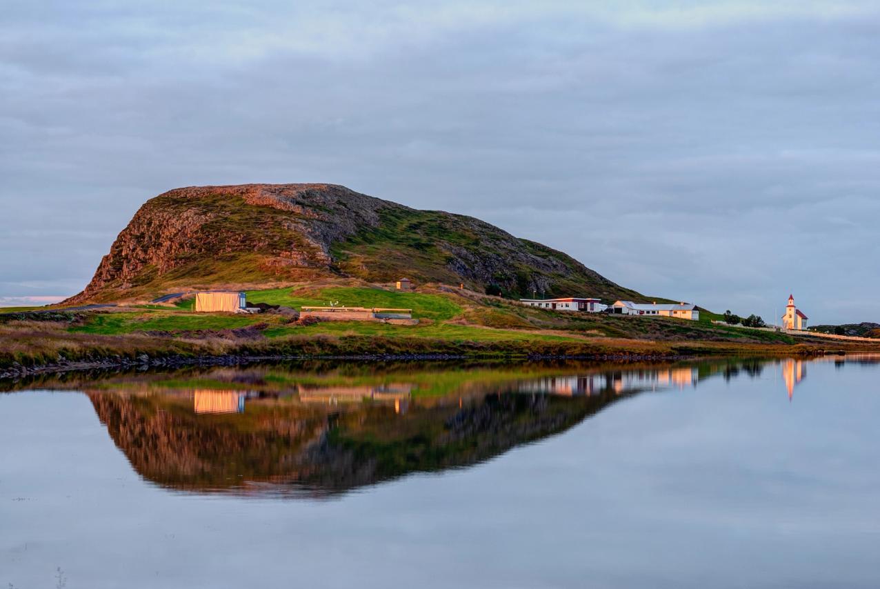 Guide to Guðrúnarlaug Hot Spring: A Hidden Gem in West Iceland