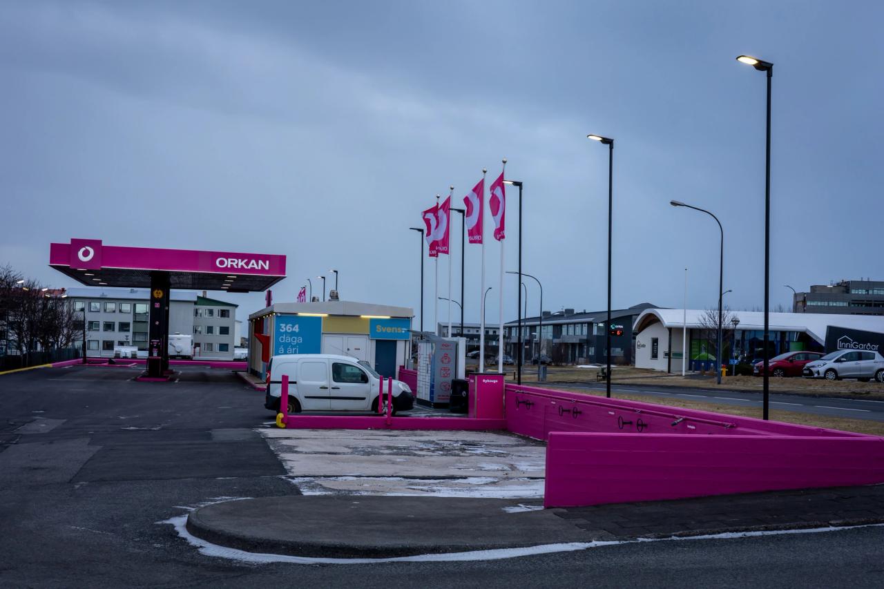 A Full Guide to Gas Prices in Iceland