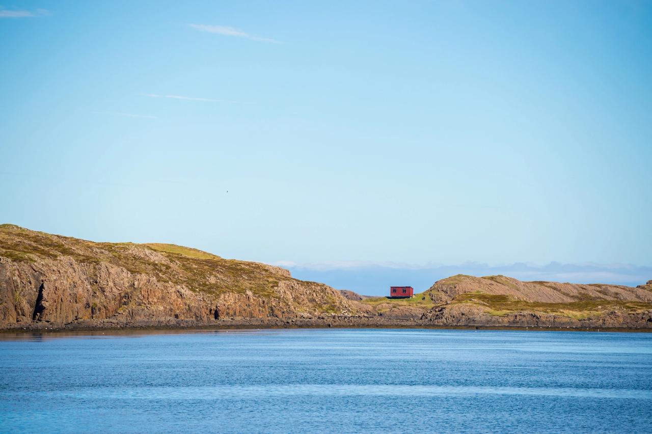Guide to Guðrúnarlaug Hot Spring: A Hidden Gem in West Iceland