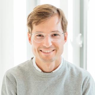 dltHub: ELT as Python Code