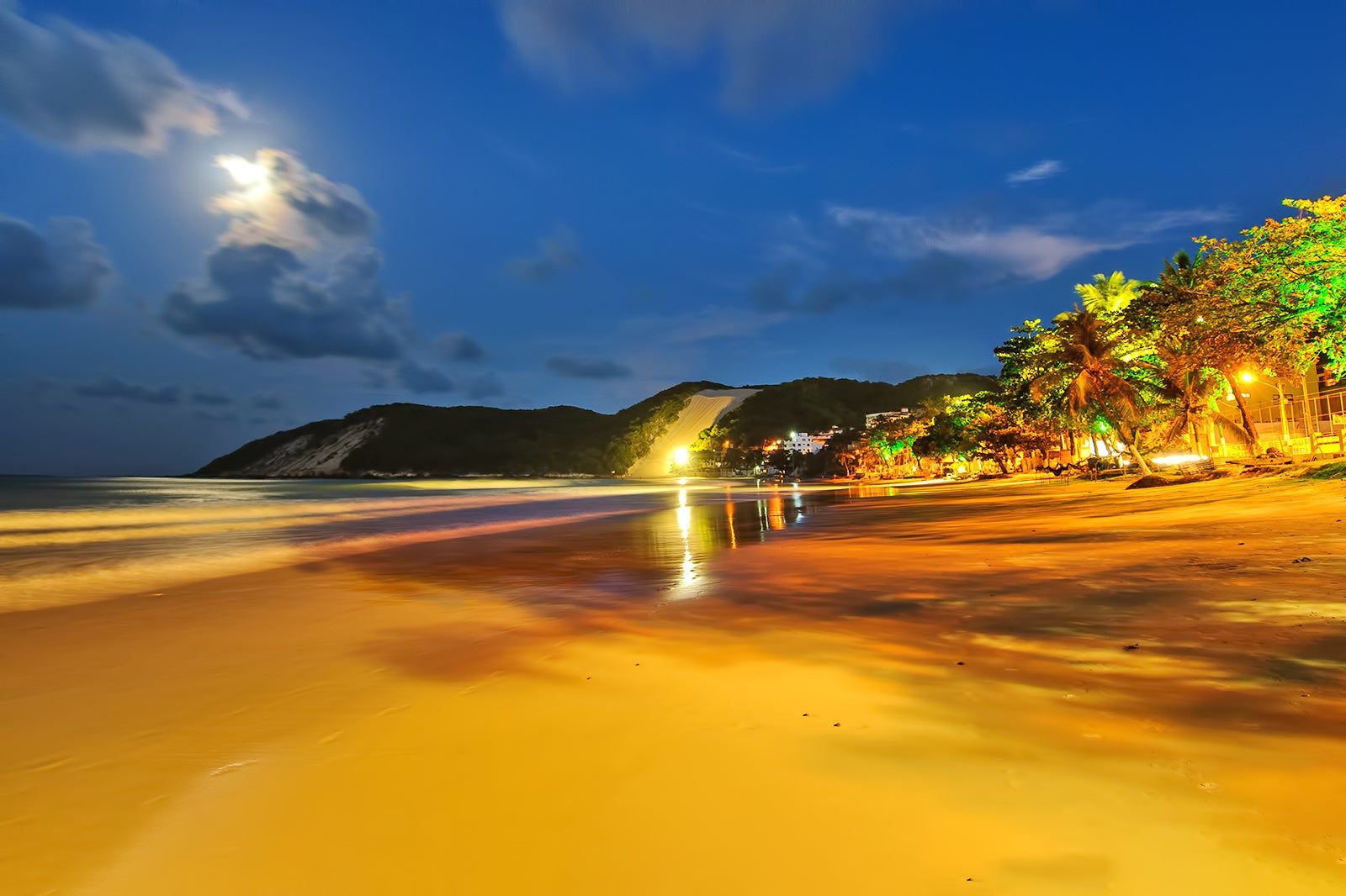 10 melhores opções para curtir a noite em Natal