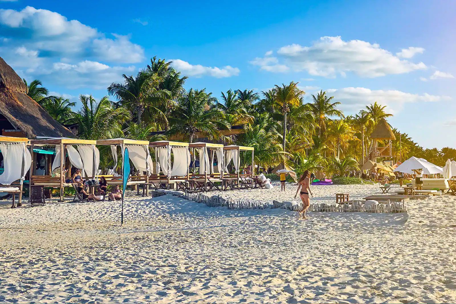 Best Beach Clubs and Bars in Cancún 