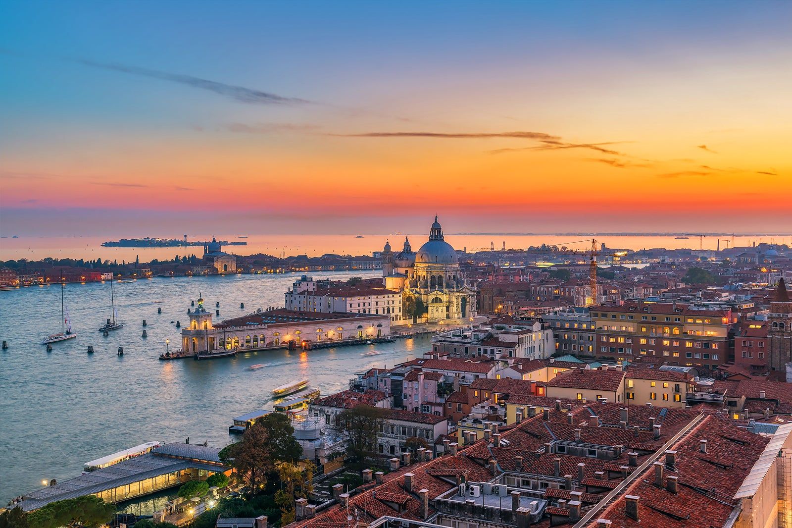 Best Rooftop Bars in Venice