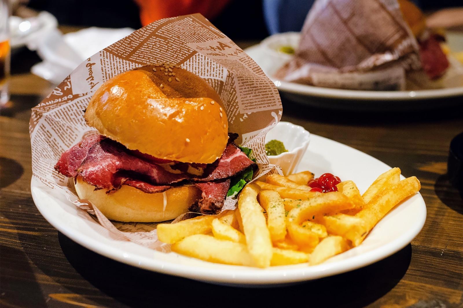 Best Places Locals Love to Eat on Hawaii Big Island