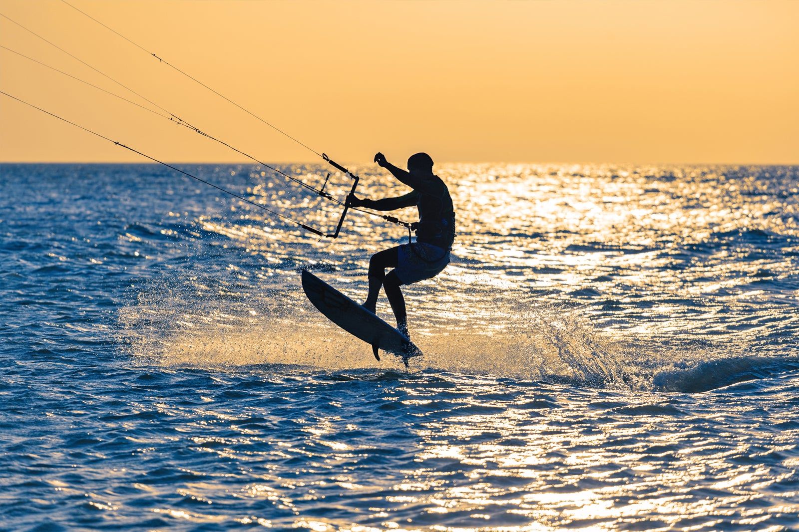 Kitesurfing