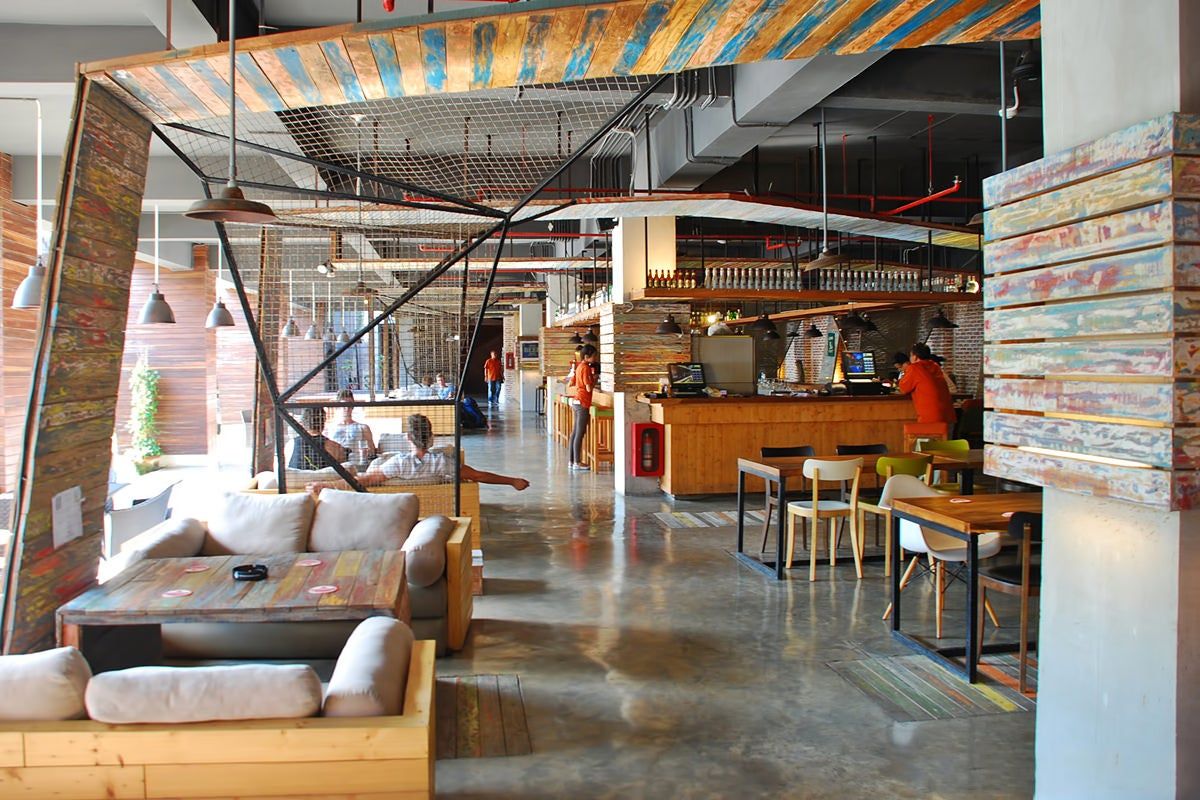 HQ Beach Club Bali - Family Beach Club in Kuta