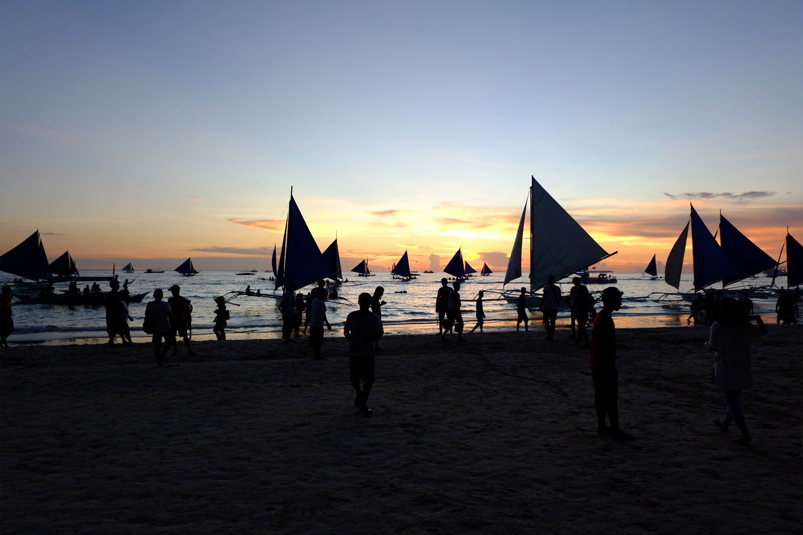 Nightlife in Boracay Island