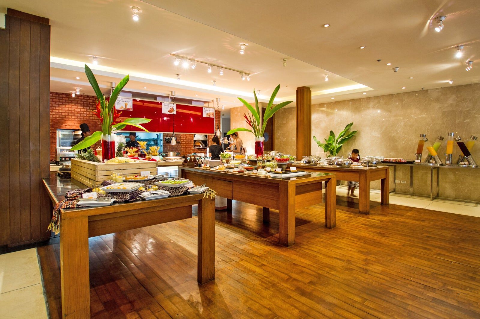 Great Restaurants in Surin Beach, Phuket