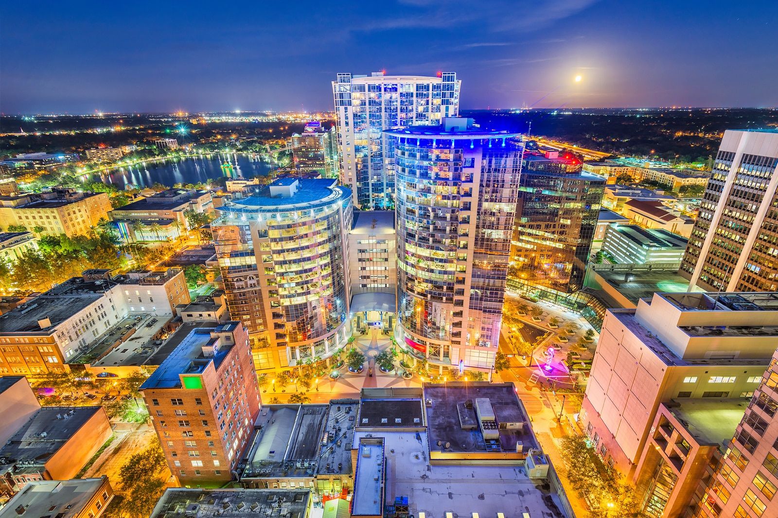 Best Nightlife Experiences in Downtown Orlando