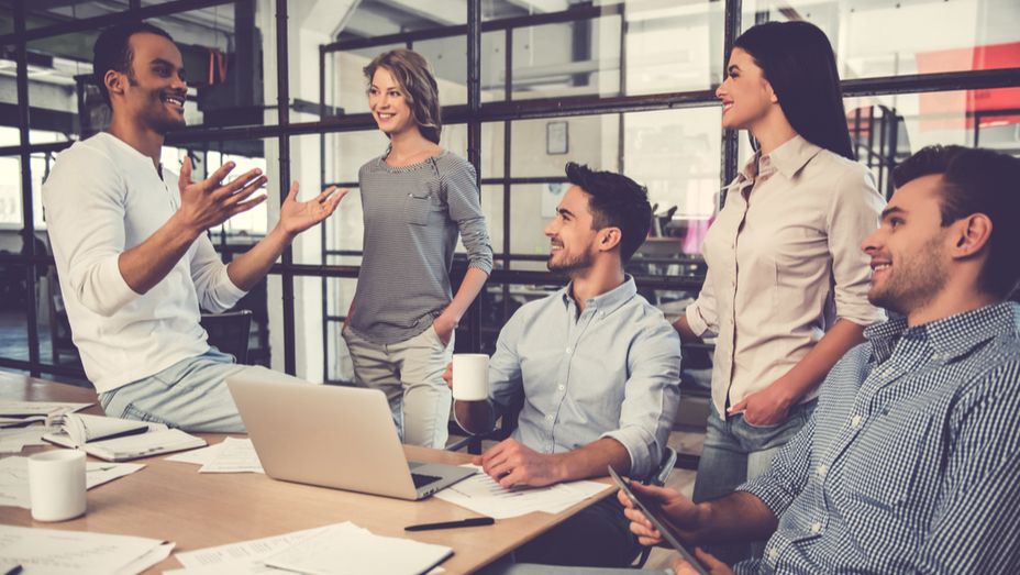 Best Tips for Team Motivation and How to Inspire Your Team | Tony Robbins