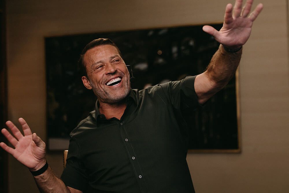 Shape Your Best Year Ever at the Time to Rise Summit | Tony Robbins