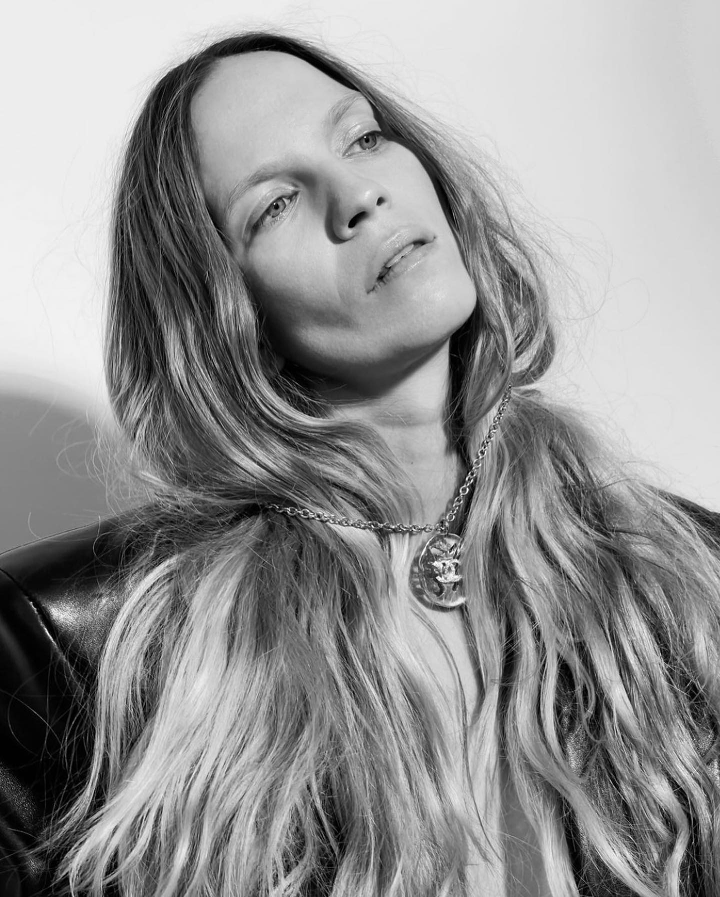 Mary Komasa - BuddeMusic