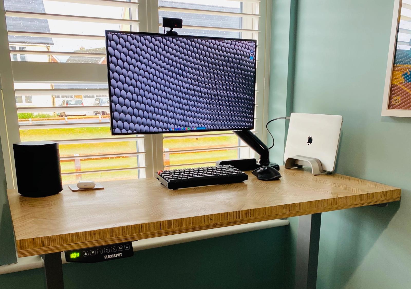 Beautiful Herringbone Standing Desk Setup | Remote Setups