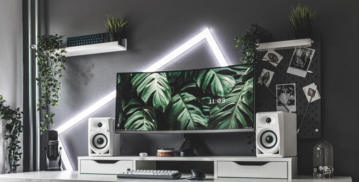 Lush White setup | Remote Setups