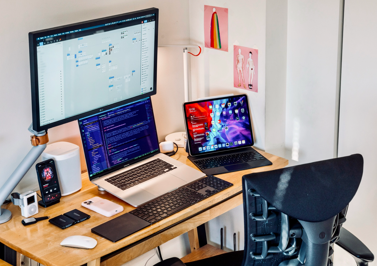 Epic College Dorm Setup | Remote Setups