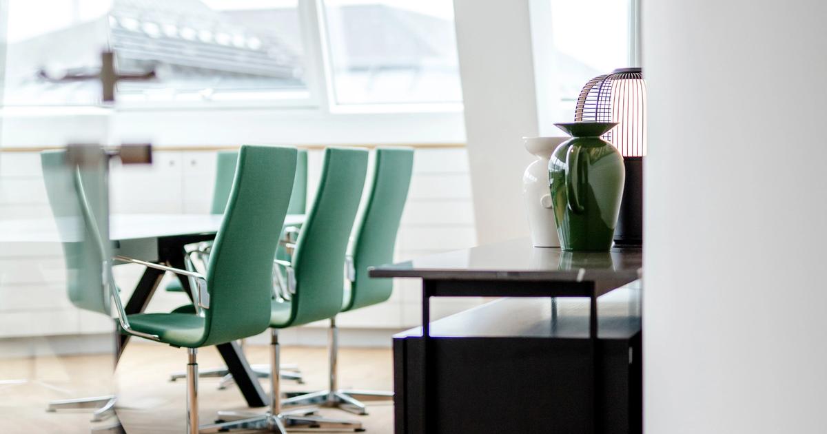 OMG • Bureau EA • Eugenie Arlt