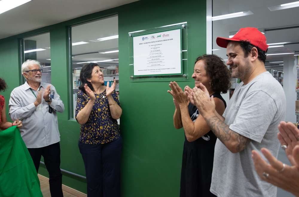 CCS reinaugura Biblioteca Central em meio à comemoração de 50 anos do ...