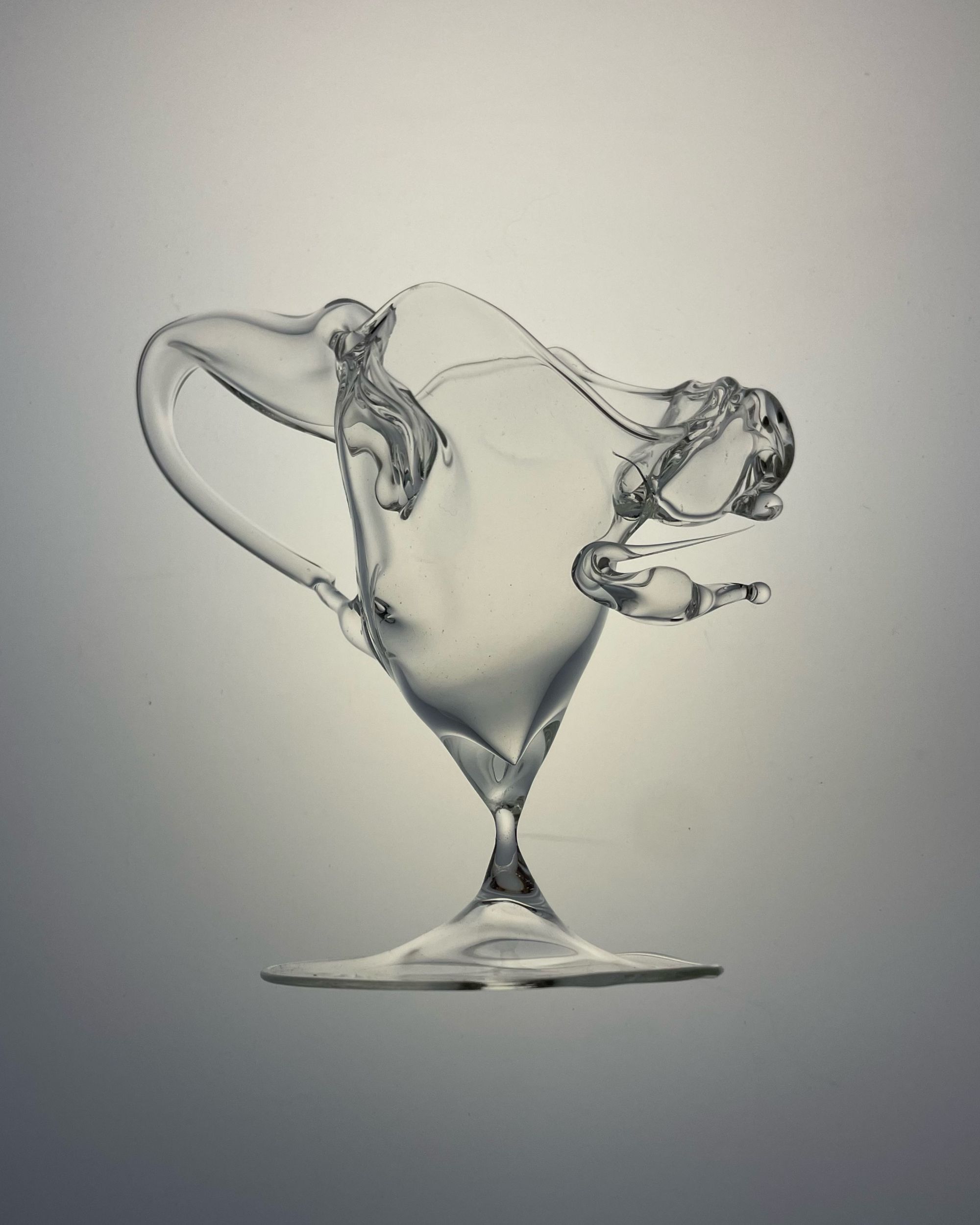 PIN–UP | ARTIST MIRANDA KEYES IS CHASING THE VANISHING POINT