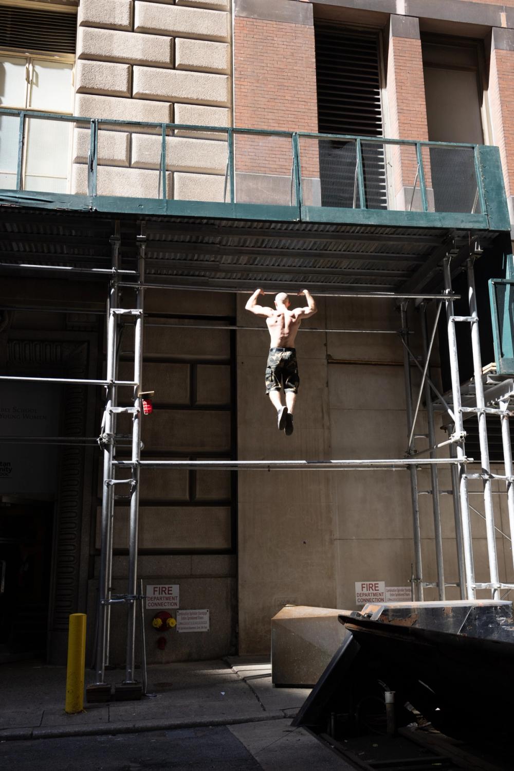 PIN–UP | URBAN JUNGLE GYM WITH SCAFFOLDING