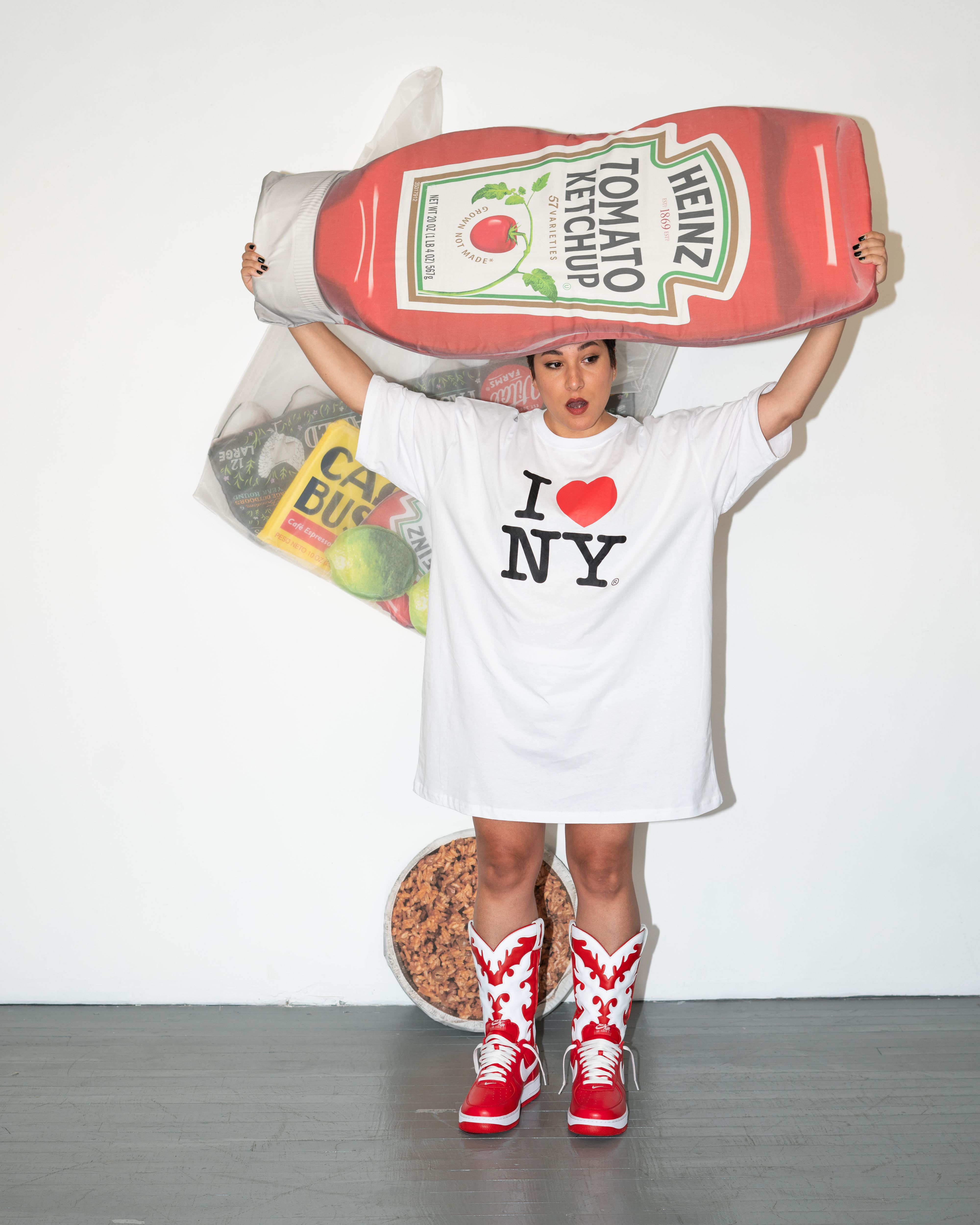 PIN–UP | AN INTERVIEW WITH LUCIA HIERRO
