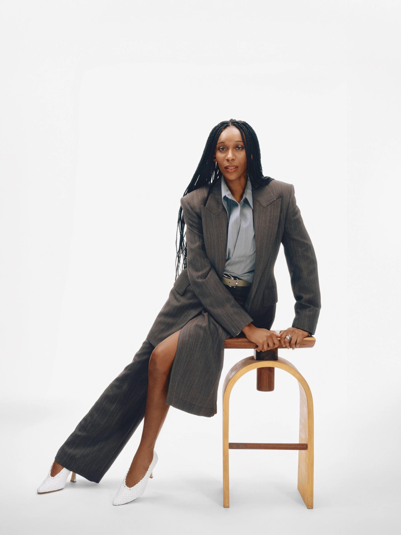 PIN–UP | NIFEMI OGUNRO