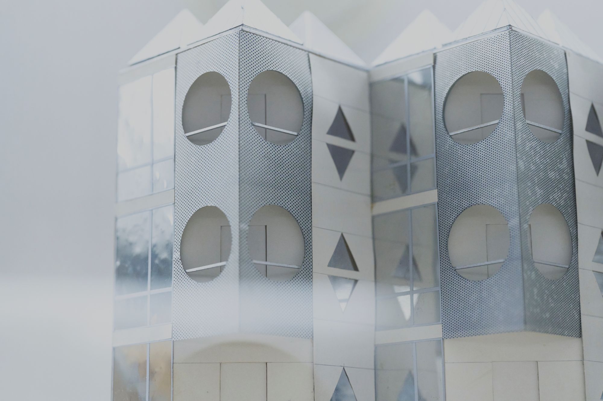 PIN–UP | FOR ITSUKO HASEGAWA, ARCHITECTURE IS SECOND NATURE