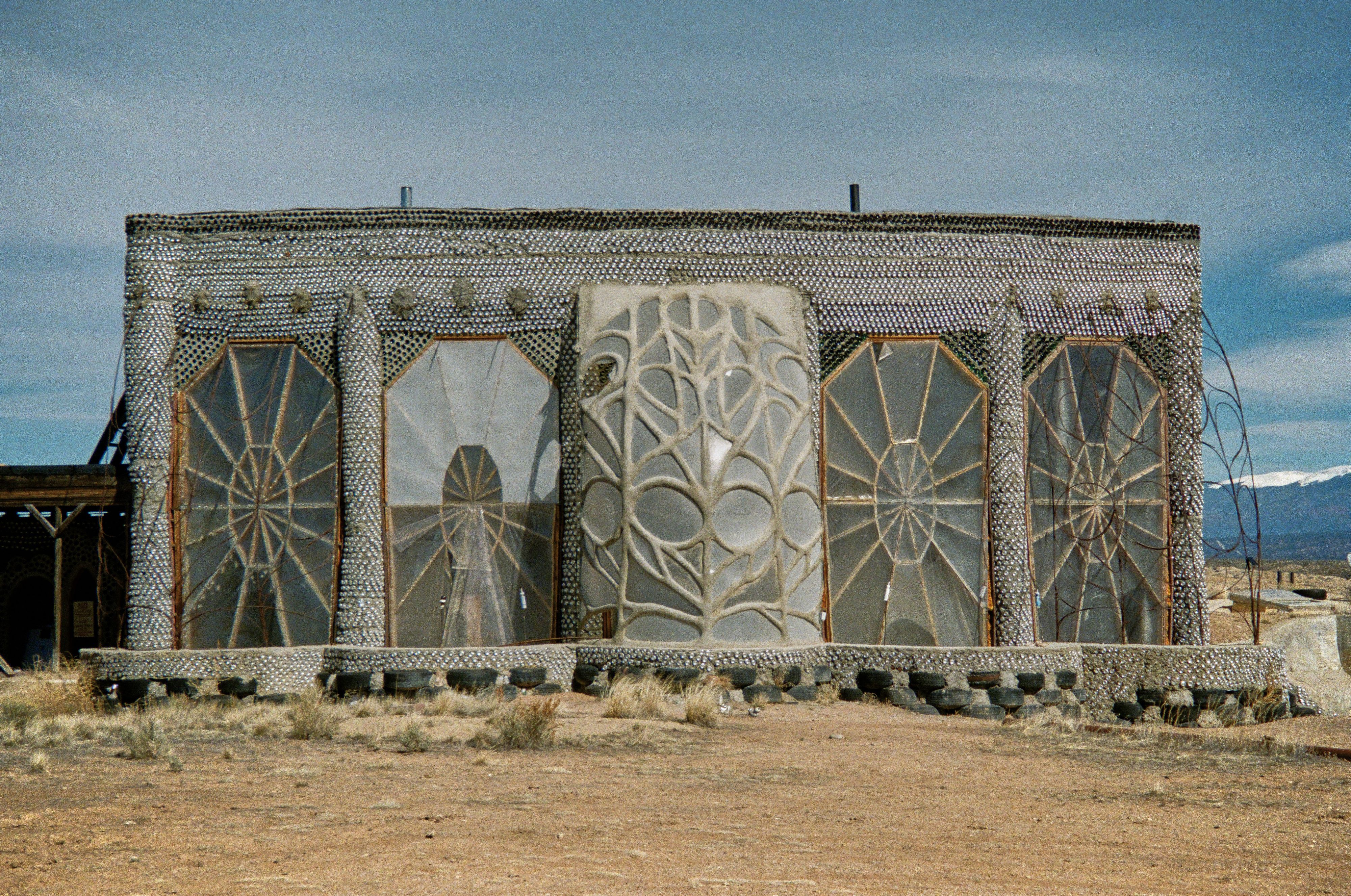 PIN–UP | MICHAEL E. REYNOLDS