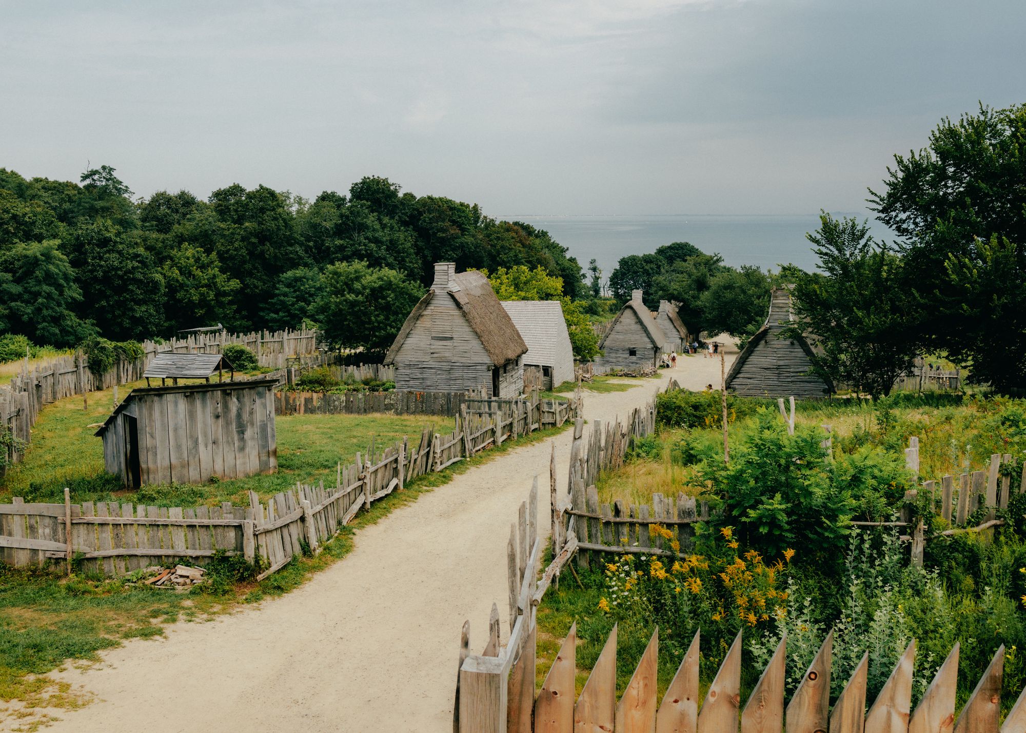 PIN–UP | LIVING MUSEUMS AND THE POSTMODERN PILGRIMS OF PATUXET