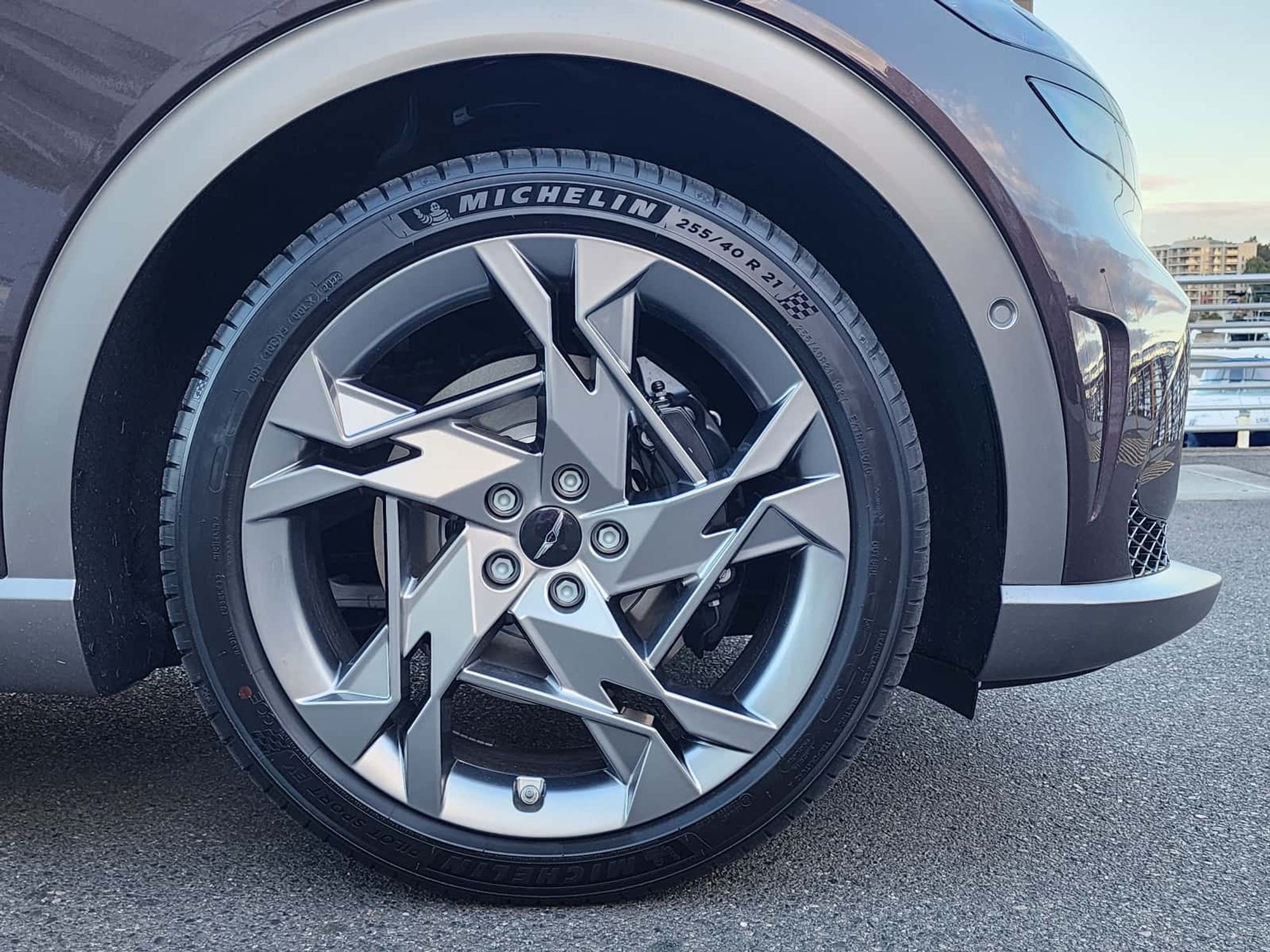 EV Tyres: Everything You Need to Know | Zecar | Resources | News