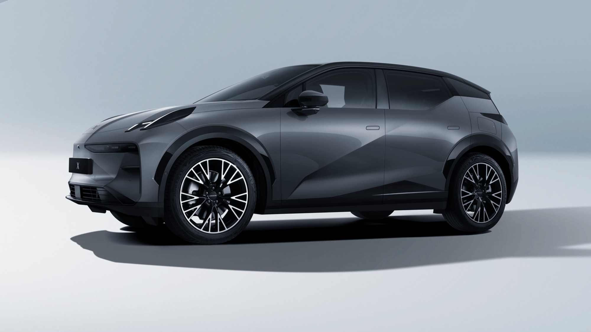 2025 Zeekr X Price and Specs: Compact Luxury SUV To Start From $56,900 ...