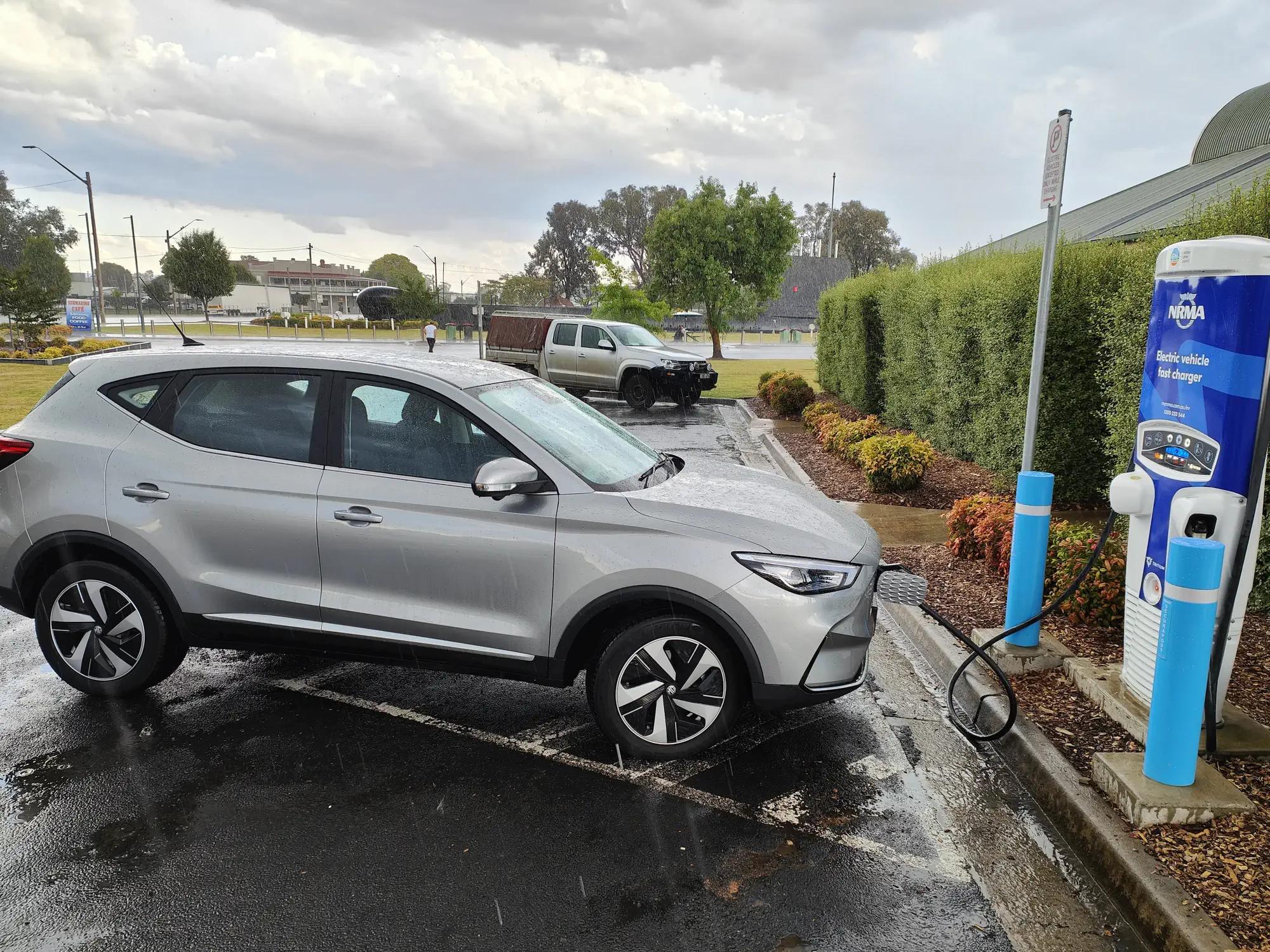 Cheapest Australian EV: MG ZS EV Excite $34,990 driveaway run out sale ...