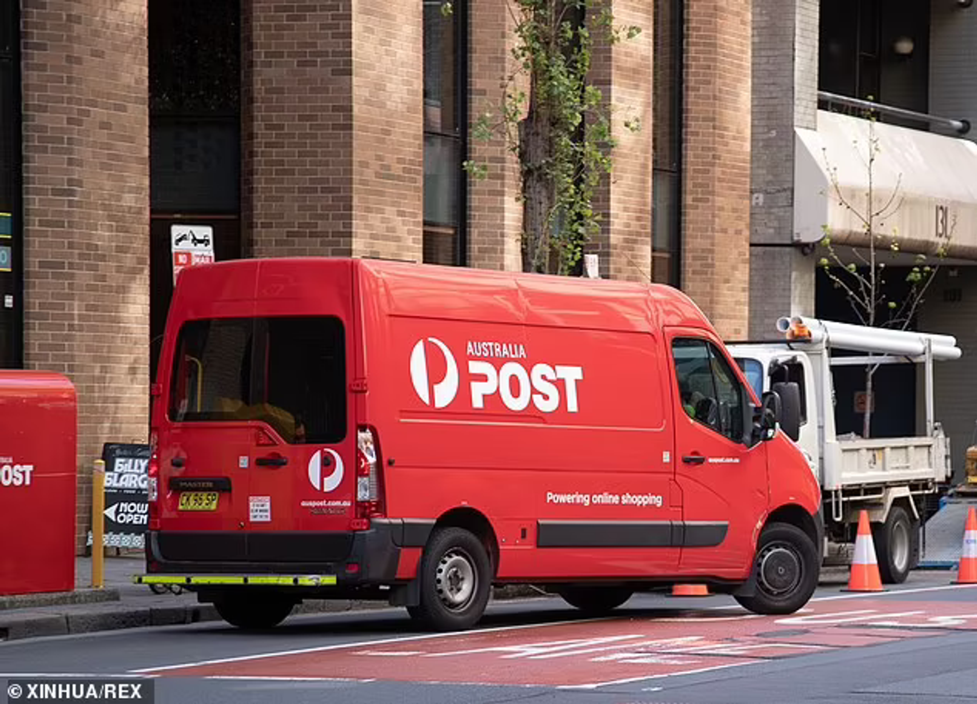Australia Post Adds 36 New Electric Vans To Delivery Fleet | Zecar | Reviews | News