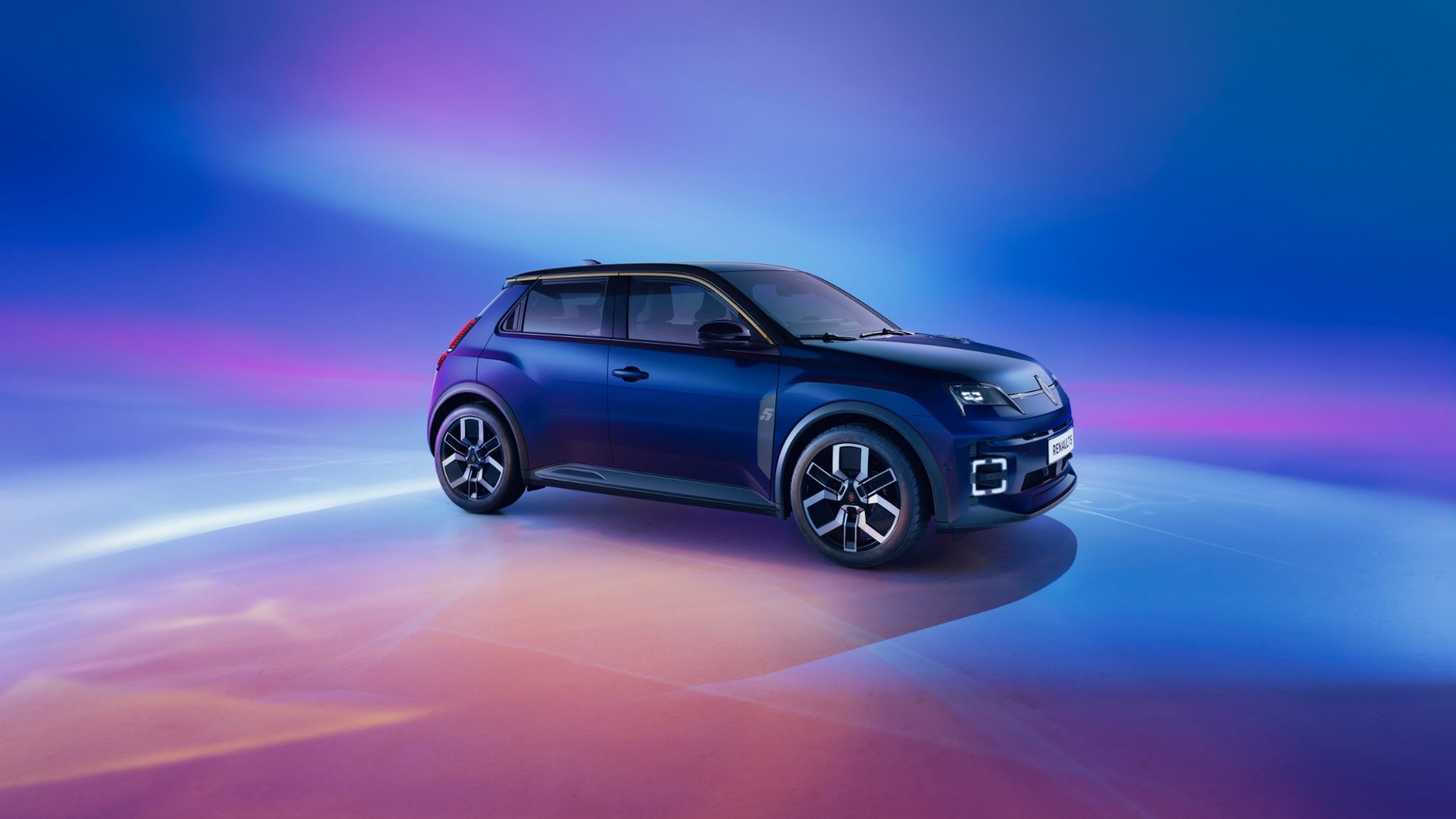 Renault 5 Reborn as an EV: Renault 5 E-Tech | Zecar | Reviews | News