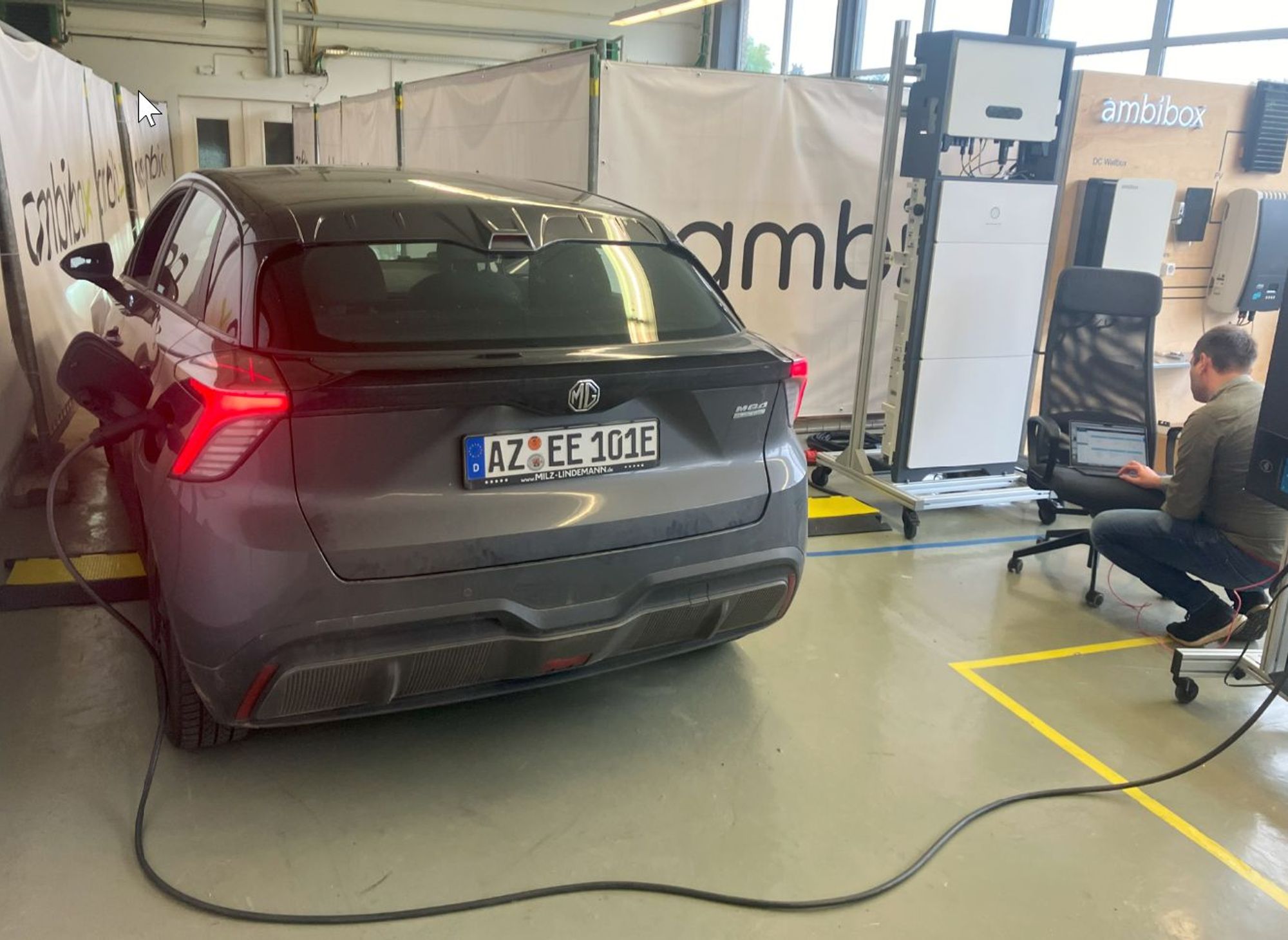 MG4 Bidirectional Charging (V2H and V2G) Successfully Trialled | Zecar | Reviews | News