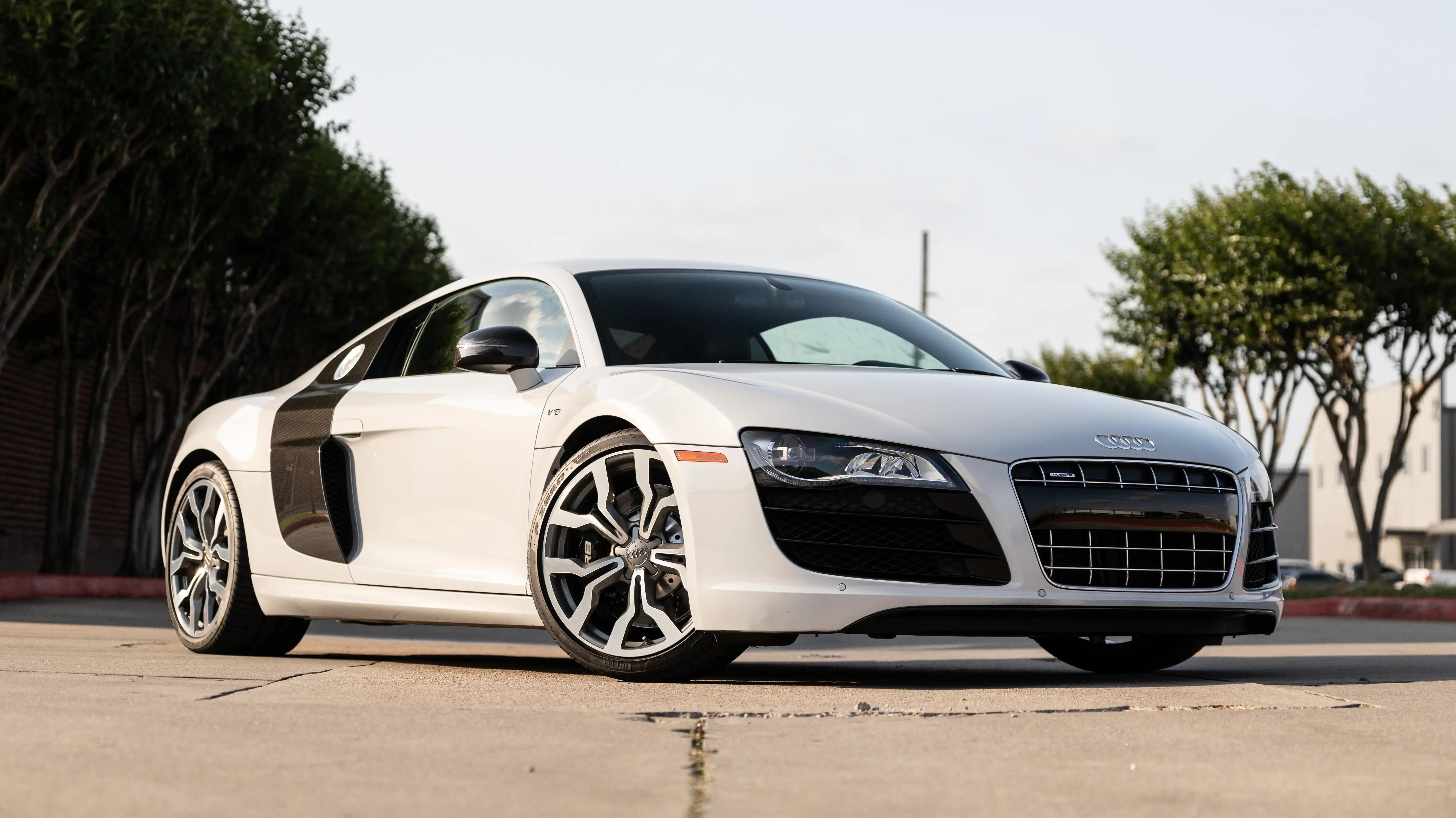 2012 Audi R8 V10 Manual | Driven