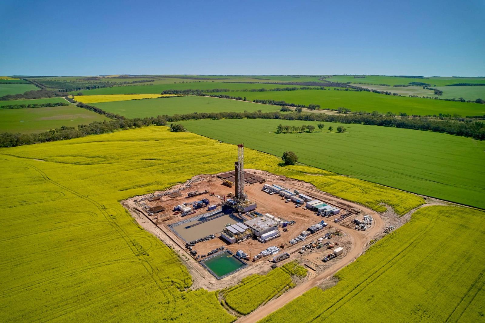 MinRes announces maiden oil and gas resources | Energy | Mineral Resources