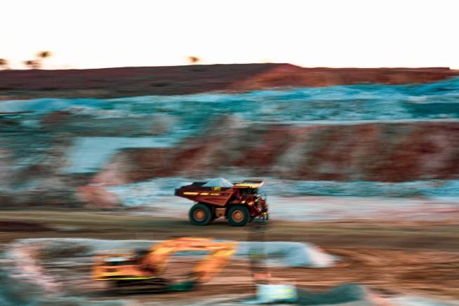 Transport and logistics | Mineral Resources