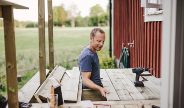 Behöver du en snickare? Hitta snickare med ledig kapacitet | Servicefinder