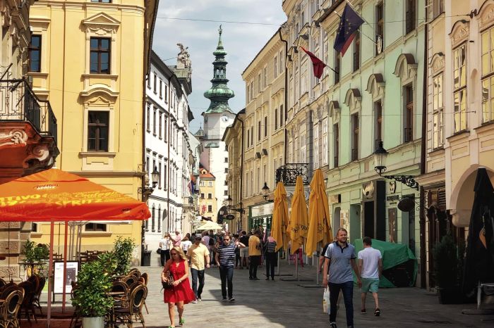 1日でも楽しめる！ブラチスラバの観光名所18選 | Next, 北欧