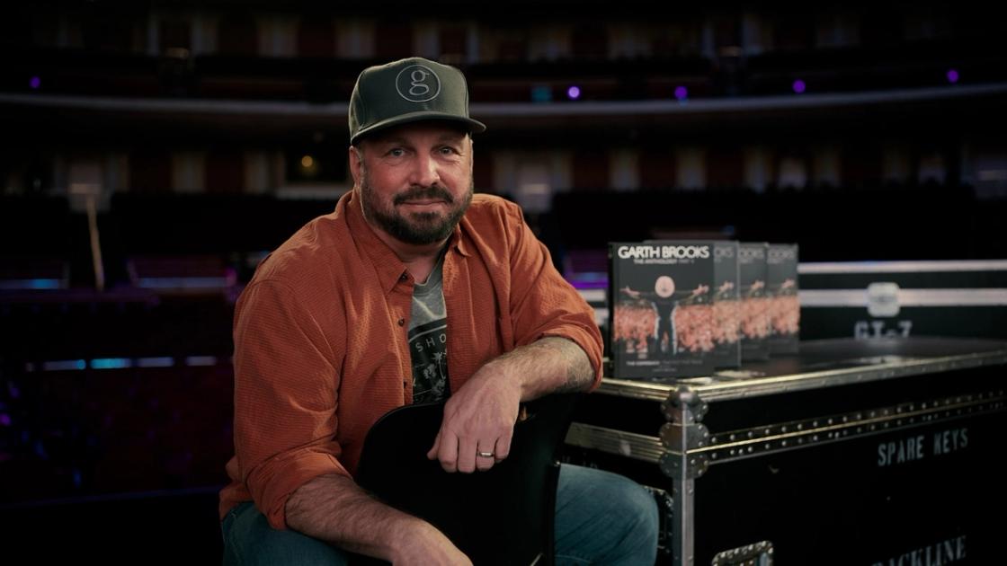 “I'm an artist, I HAVE to make music” - is Garth Brooks teasing a new ...