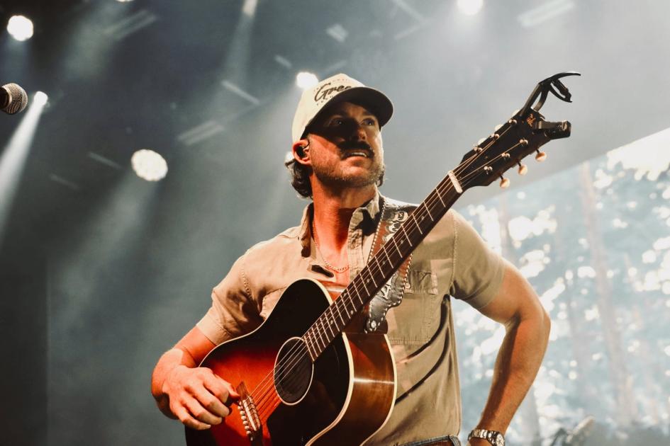 Riley Green’s 2026 Tour Could Make Him Country’s Next Stadium Star
