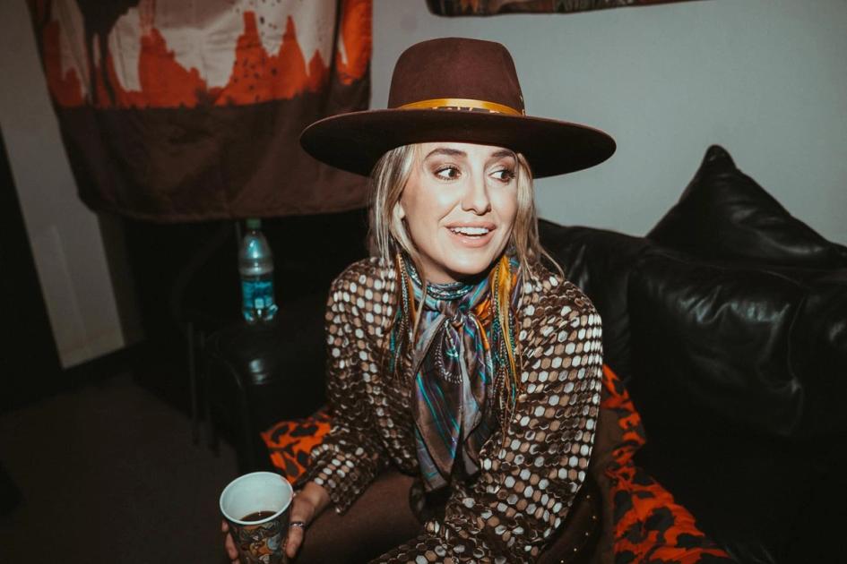 Lainey Wilson Achieves Six 2023 ACM Awards Nominations | Holler