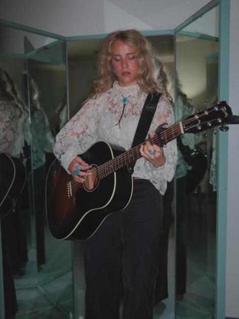 “I Just Feel Really Overwhelmed and Grateful”: Avery Anna Reflects on ...
