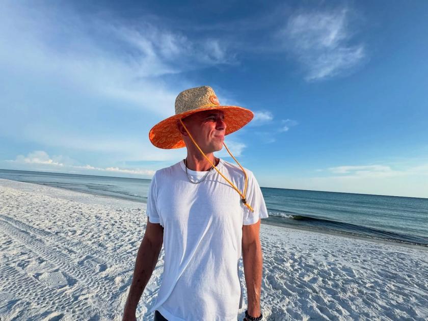 The Surprising Cameo in Kenny Chesney's Heartwarming Music Video for ...
